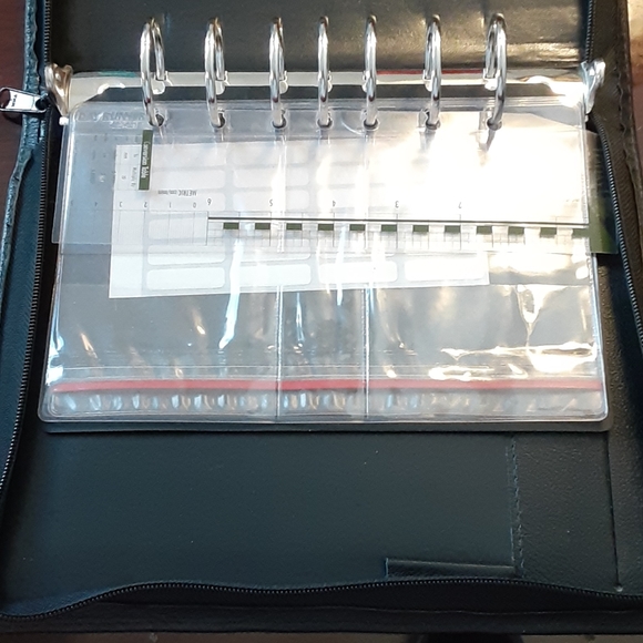 Day Runner Inc. | Accessories | Day Runner Inc Leather Day Planner ...